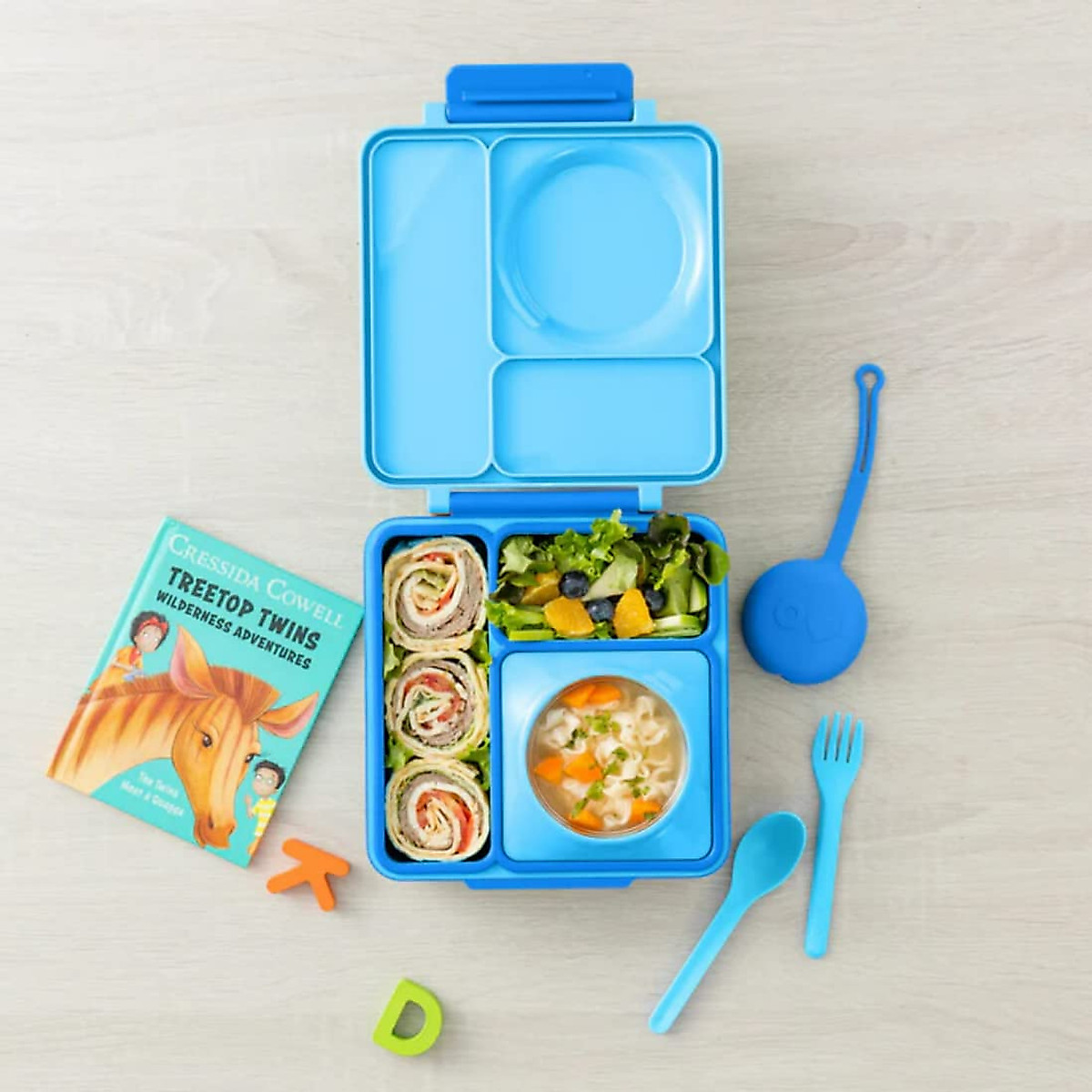 OmieBox Bento Box for Kids - Insulated Lunch Box with Leak Proof Thermos Food Jar - 3 Compartments, Two Temperature Zones (Sky Blue) (Single) (Packaging May Vary)