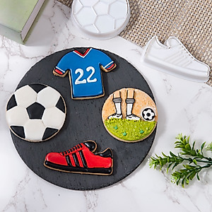 Mostop Soccer Cookie Cutter with Stampers, 3D Sports Cookie Cutter Set, Cake Decoration Tools Birthday Party Supplies Favors