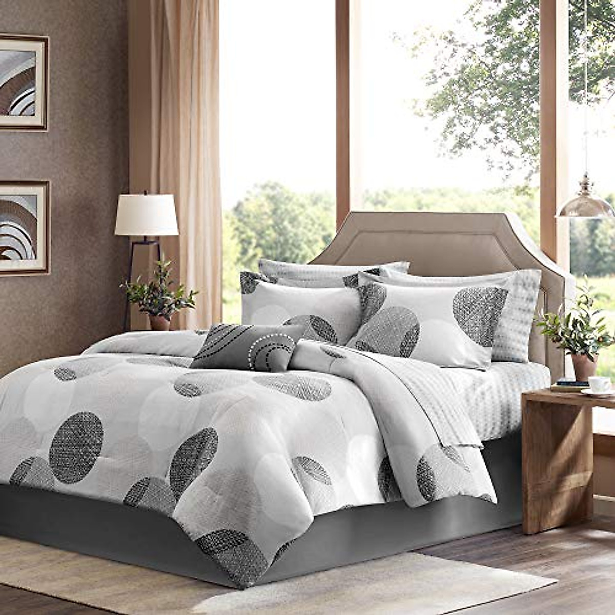 Madison Park Essentials Bed in a Bag Comforter, Vibrant Color Design All Season Down Alternative Cover with Complete Cotton Sheet Set, Queen(90"x90"), Knowles, Circular Grey, 9 Piece