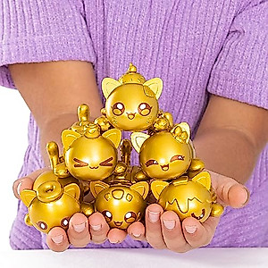 Aphmau Mystery MeeMeow Figure Multi Pack – Gold Collection, Exclusive Gold Figure Collection, Collectible Mini Figures Mystery Box, Official Merch