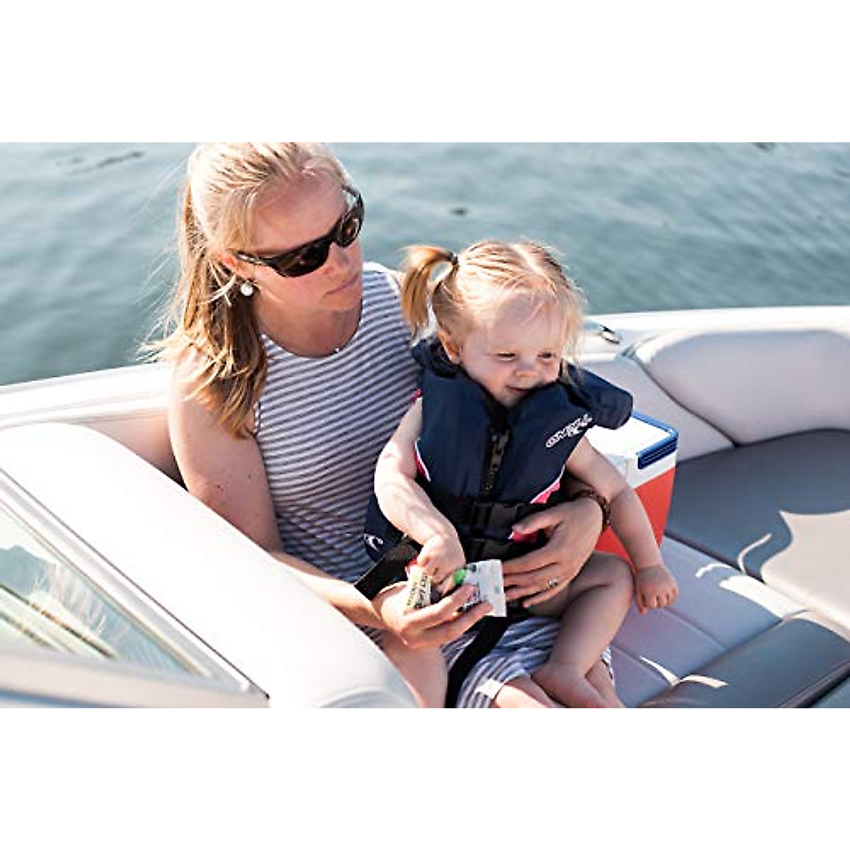 Sprout Organic Baby Food, Stage 4 Toddler Fruit Snacks, Red Fruit Beet & Berry Crispy Chews, 0.63 Oz Single Serve Packs (5 Count)