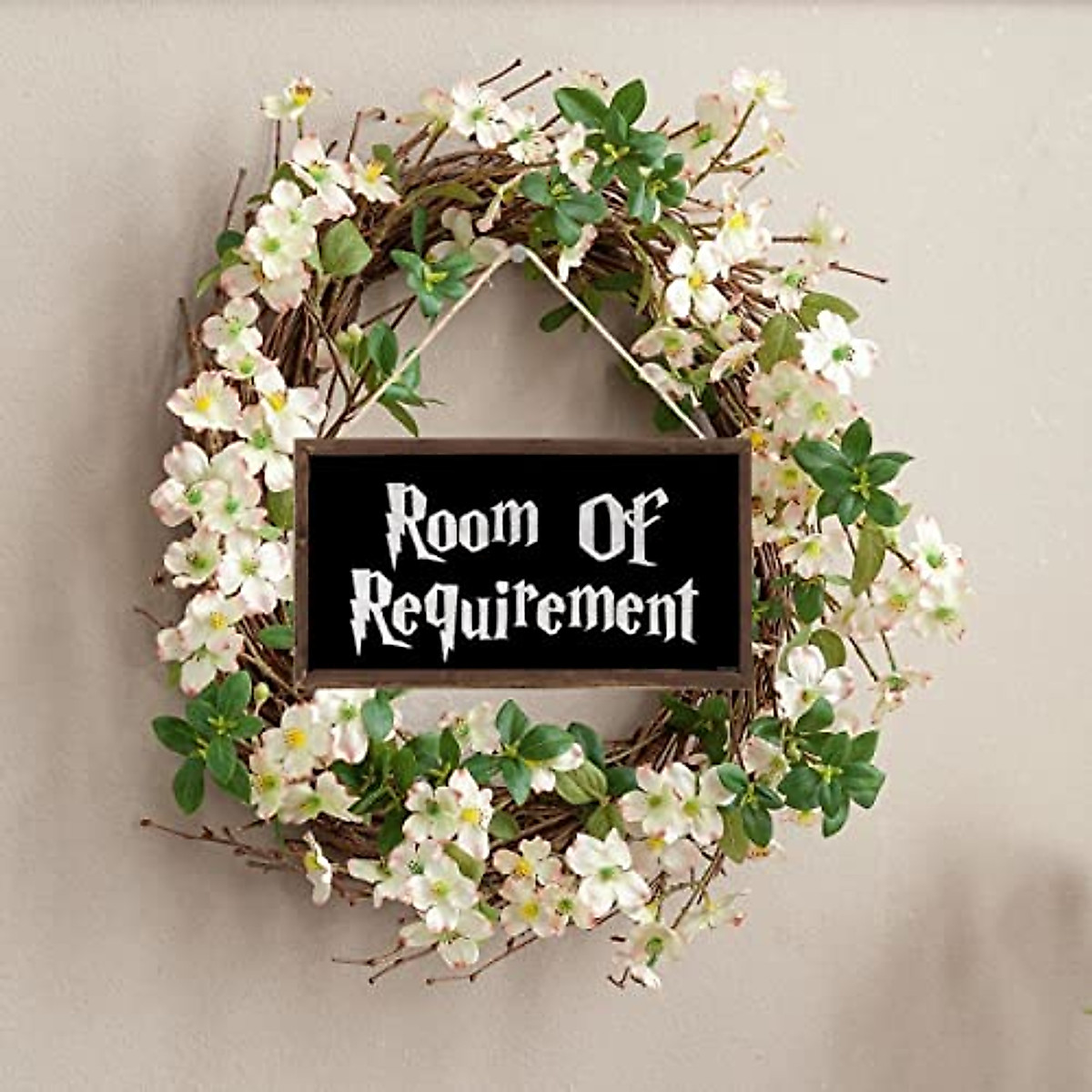Room of Requirement Wizardry Hanging Plaque Magic Gift Bedroom Toilet Wood Sign (US-G005)