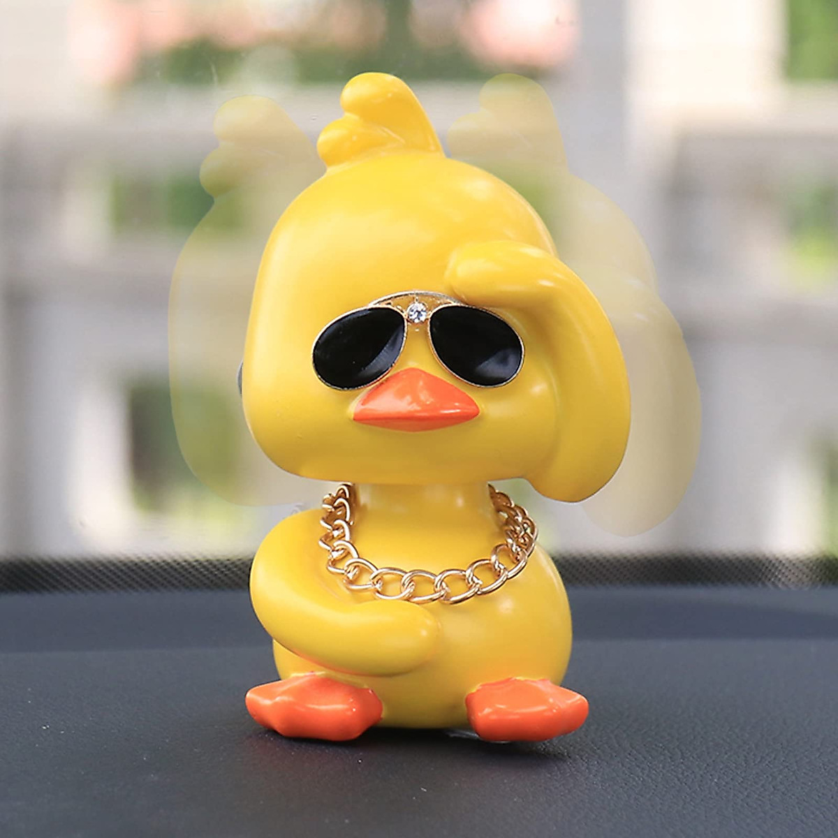 wonuu Shaking Duck Car Decorations Yellow Duck Cute Car Ornaments Cool Shaking Head Doll for Car Interior Decoration Ornament Accessories