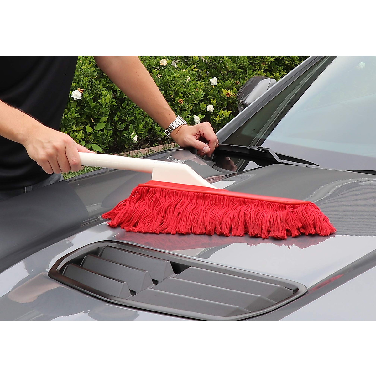 The Original California Car Duster California Car Duster 62443 Standard Car Duster with Plastic Handle, Red 25 Inch