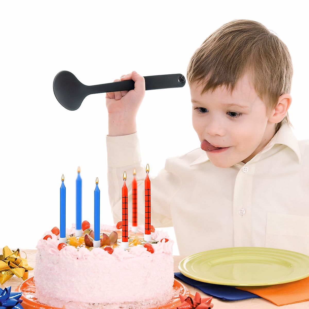 12pcs Spider Candles, Spider Web Birthday Candles for Man Cake Topper Candle Spider Party Decorations for Spider Themed Birthday Party Halloween Party Decor (Red, Blue)