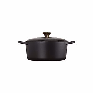 Le Creuset Signature Enameled Cast Iron Round Dutch Oven, 3.5 Quart, Licorice with Light Gold Heart Knob