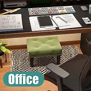 viewcare Ottoman Foot Stool, Green Small Ottoman footrest, Velvet Soft Footrest Ottoman with Wood Legs, Sofa Footrest Extra Seating for Living Room Entryway Office