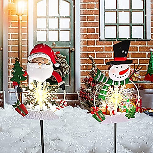 Christmas Garden Stake Decor Outdoor Solar Lights, Xmas Outdoor Decorations Pathway Light with Santa/Snowman for Garden Yard Lawn Christmas Decorations Solar Light Metal -2 Pack (Snowflake lights)