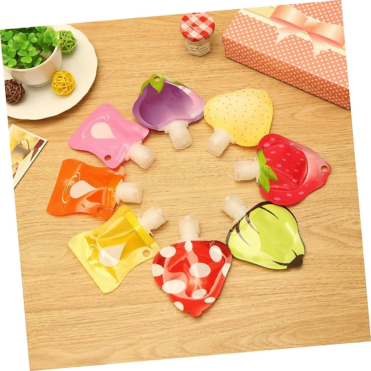 8pcs Emulsion Bottle Refillable Bottles Subpackaging Bottle Silicone Bottles Travel Empty Bottle Cartoon Bottle