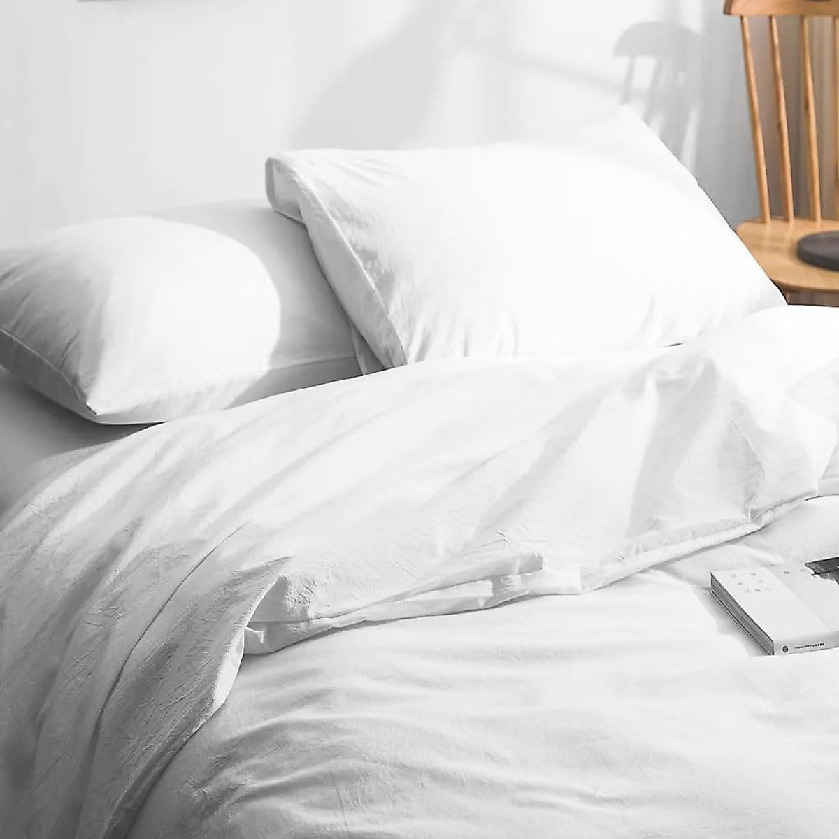 ZPECC Pillow Cases Standard Size 24 Pack - Bulk White Pillowcases with Envelope Closure, Pillow Covers for Home, Camping, Travel Essentials (24 Pack,20x26,White)