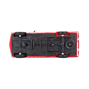 Maisto Datsun 620 Pickup (1973) 1:24 Scale Model Car Opening Doors 20 cm Red (531522)