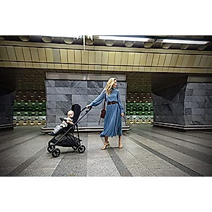 CYBEX Melio Carbon Ultra-Lightweight Stroller