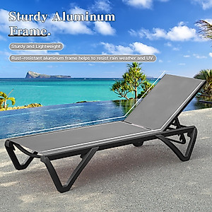 Domi Pool Lounge Chairs Set of 3, Aluminum Adjustable Outdoor Chaise Lounge with Wheels and Side Table, All Weather Poolside Chairs for Deck Lawn Patio Backyard, Textilene- Gray