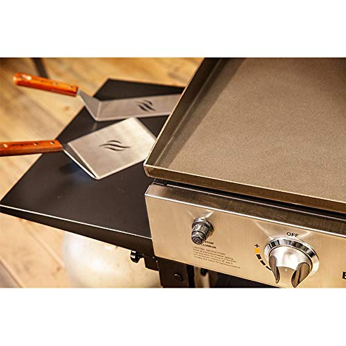Blackstone Cooking Station, 28", Black & 5003 28”Outdoor Griddle Hard Top Lid Cover, 28''