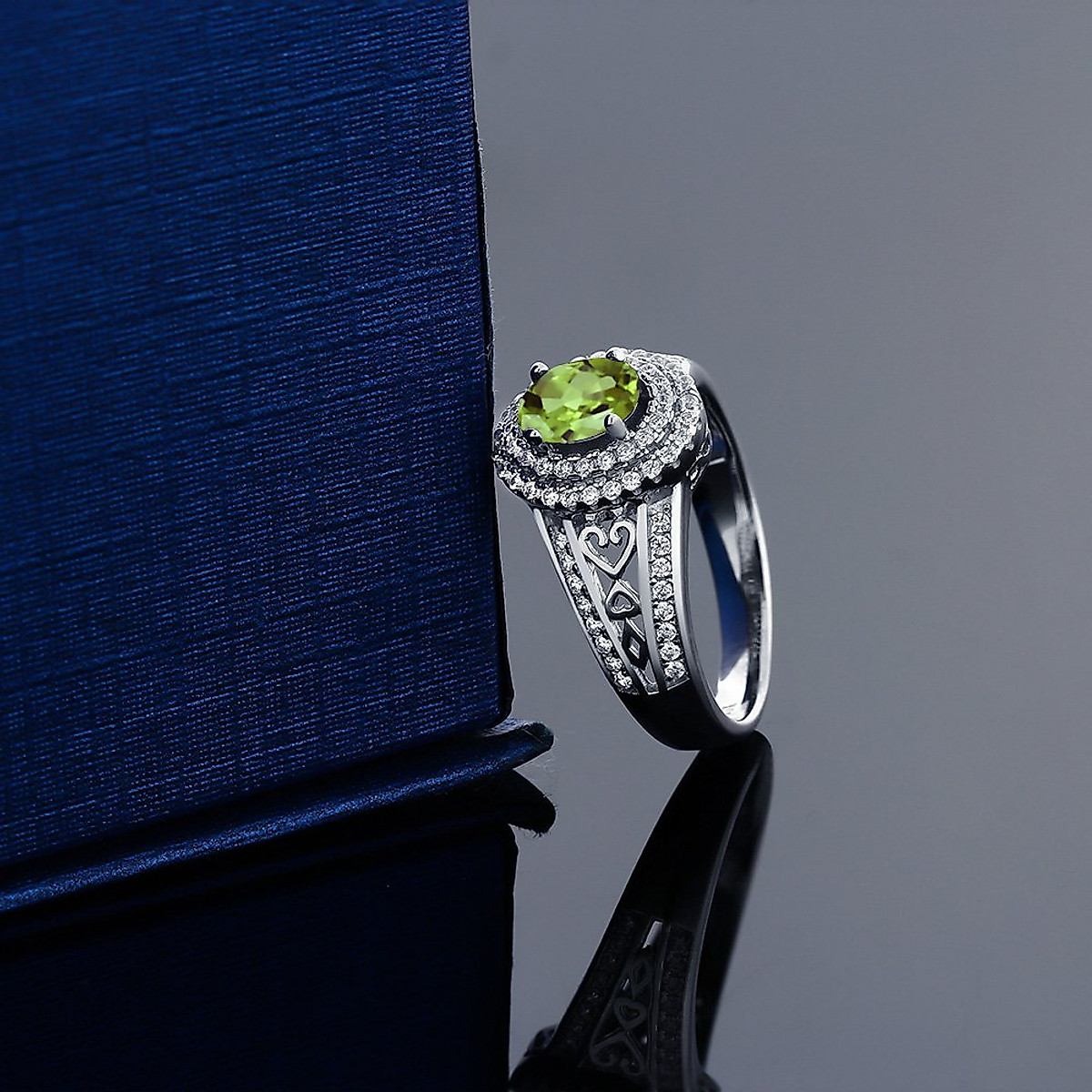 Gem Stone King 1.36 Cttw Green Peridot Engagement Ring In 925 Sterling Silver | Gemstone Birthstone | Oval 6X4MM | Wedding Anniversary Promise Ring For Women | Available In Size 5, 6, 7, 8, 9