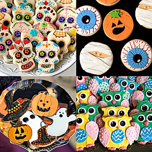 18PCS Halloween Cookie Cutters - Pumpkin,Witch,Bat,Ghost,Cat,Tombstone,Spider, Skull,Candy Corn, Owl,Hat,Cauldron,Broom Party Supplies