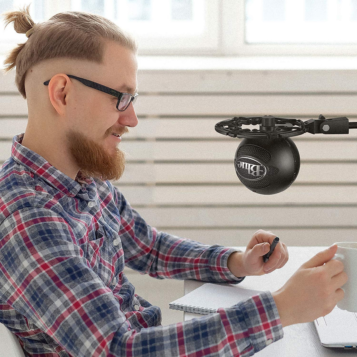 Moukey Microphone Shock Mount Compatible with Blue Yeti/Yeti Pro/Snowball/Yeticaster Mic and other Large Microphones Except for Yeti Pro X, MMs-7