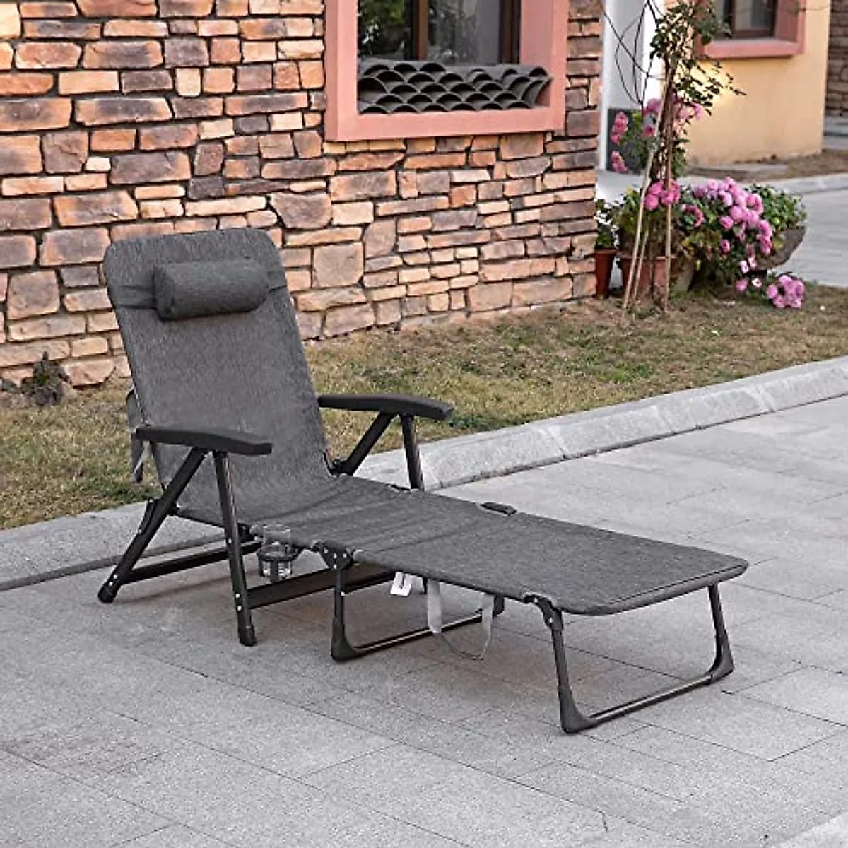Outsunny Outdoor Folding Chaise Lounge Chair, Mesh Fabric Pool Chair with Adjustable Backrest, Pillow and Cup Holder for Poolside, Deck, and Backyard, Grey