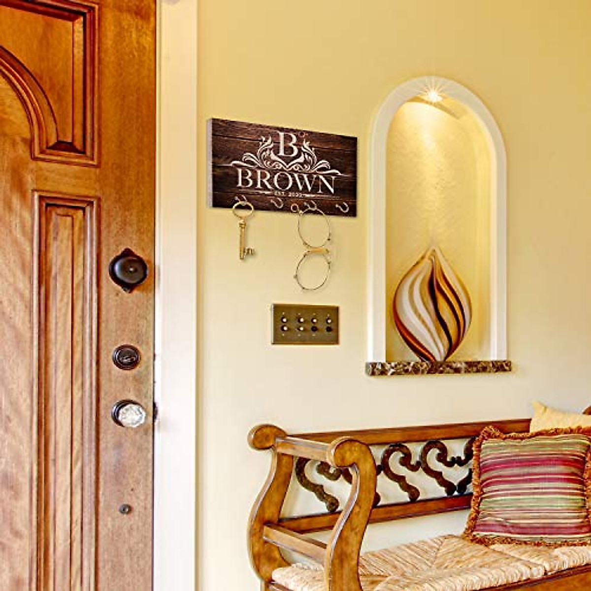 Personalized Wood Key Hook for Couple Mr Mrs| Custom Wall Key Rack Ring Holder Hanger for Wedding Gift | Gifts for Housewarming | New Home Décor | C01D07