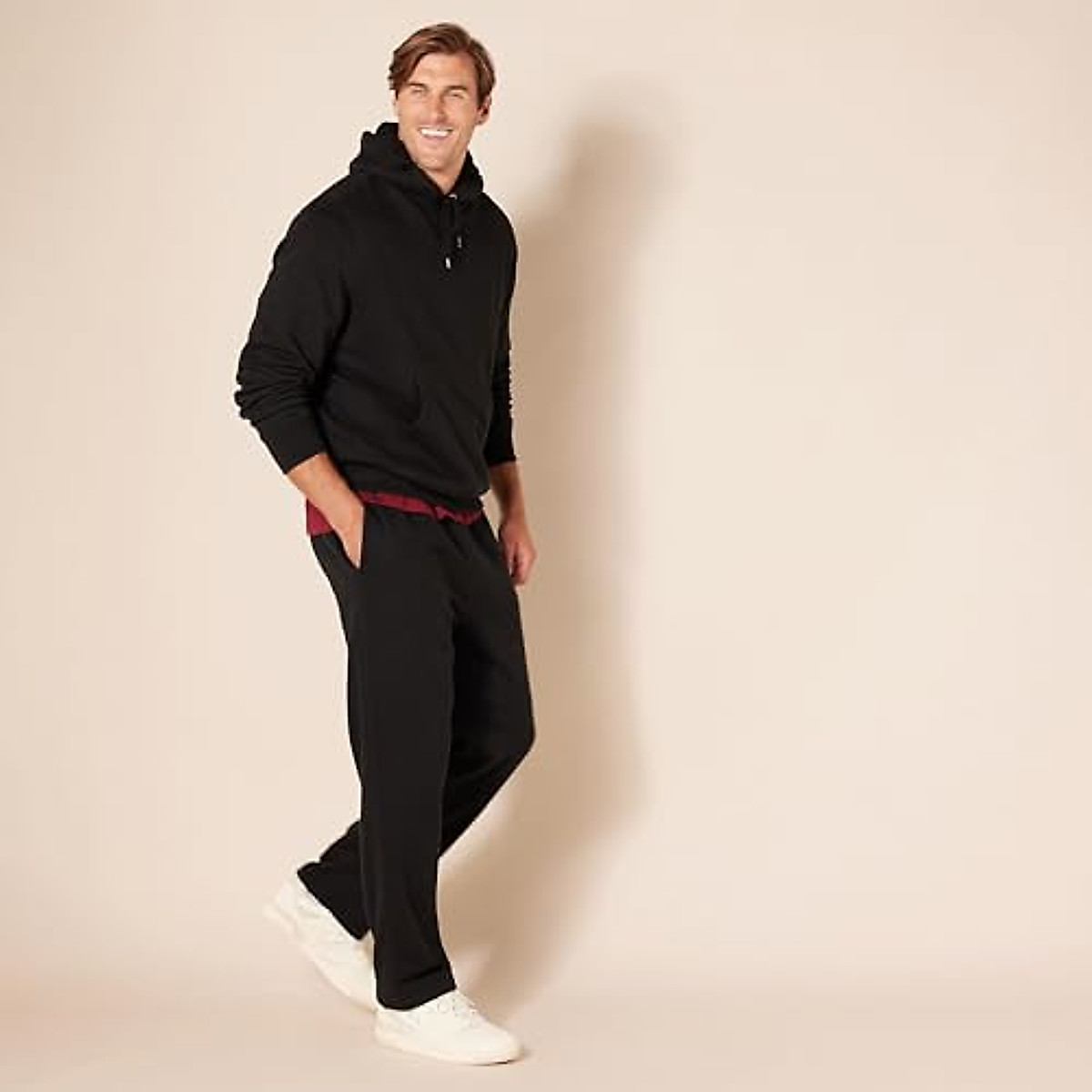 Amazon Essentials Men's Hoodies, Sherpa-Lined Pullover, Black, Medium