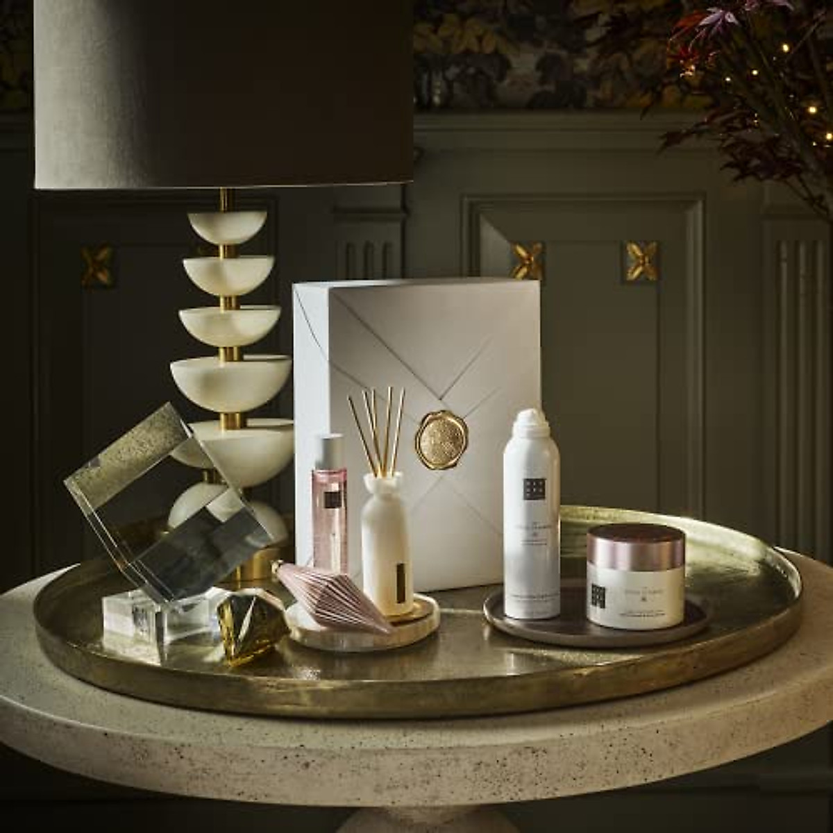 RITUALS Sakura Renewing Gift Set - Foaming Shower Gel, Body Cream, Hair & Body Mist & Mini Fragrance Sticks with Rice Milk & Cherry Blossom - Large