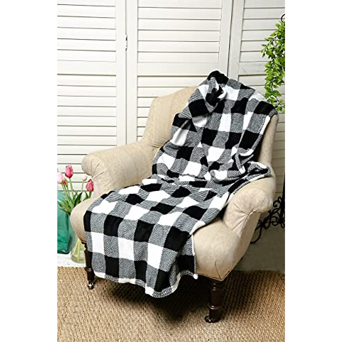 Safus Pattern Fleece Blanket Plush Throw 50" x 60" - Black/White Buffalo Plaid