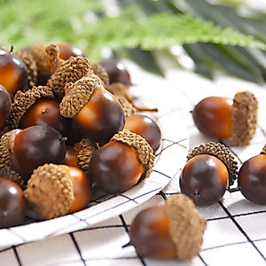 Bememo 100 Pack Lifelike Fall Acorns Thanksgiving Decor Artificial Fall Vase Filler Fake Mini Nutty Craft with Natural Acorn Hats Fruit Props Simulation Autumn Kitchen House Wedding DIY Craft(Brown)