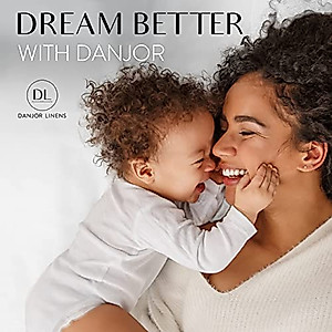 Danjor Linens Twin Sheets - Perfect Dorm Room Essentials Bedding- Hotel Luxury - 4 pc Soft Bedding & Pillowcases Set with Deep Pockets - Breathable Bed Sheets, Wrinkle Free - White Sheets