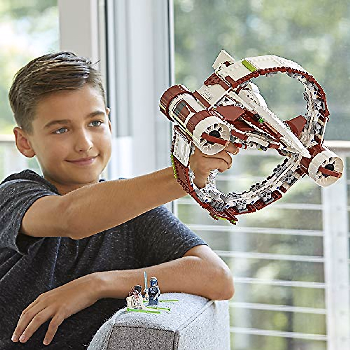 LEGO 6175769 Star Wars Jedi Starfighter with Hyperdrive 75191 Building Kit for 9 - 14 years (825 Pieces)