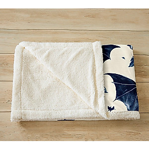 Feelyou Bats Halloween Sherpa Blanket Floral Bat Sherpa Blanket Decoration for Kids Boys Girls Cartoon Gothic Spooky Fuzzy Blanket for Sofa Bed Couch Halloween,Queen 90x90 Inches