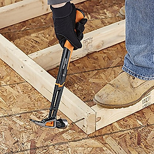 Fiskars IsoCore 22 oz Milled-Face Framing Claw Hammer, with Shock Reduction, 16 in