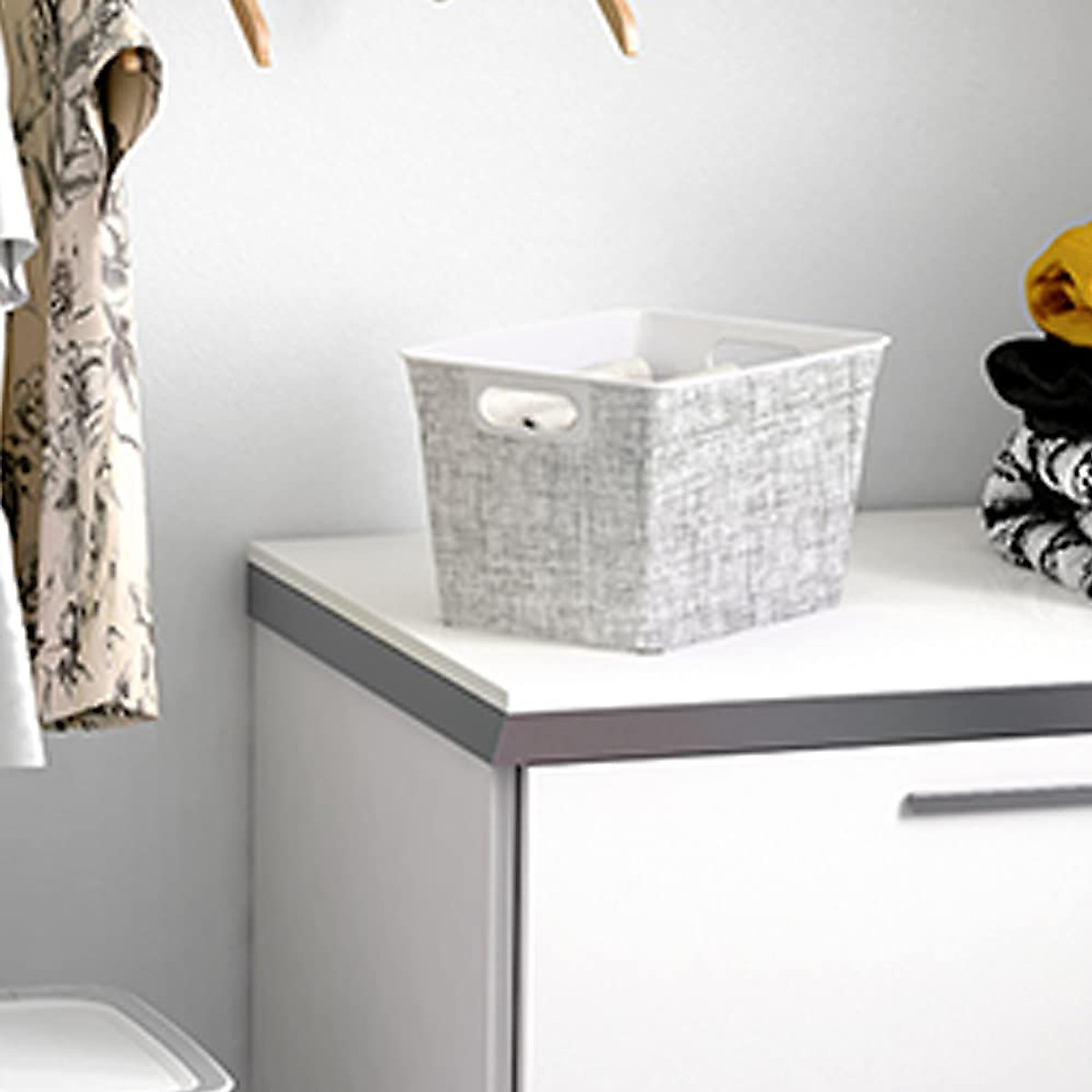 Curver Set of 6 Medium V Basket Decorative Plastic Organization and Storage Basket, White with Tweed Pattern