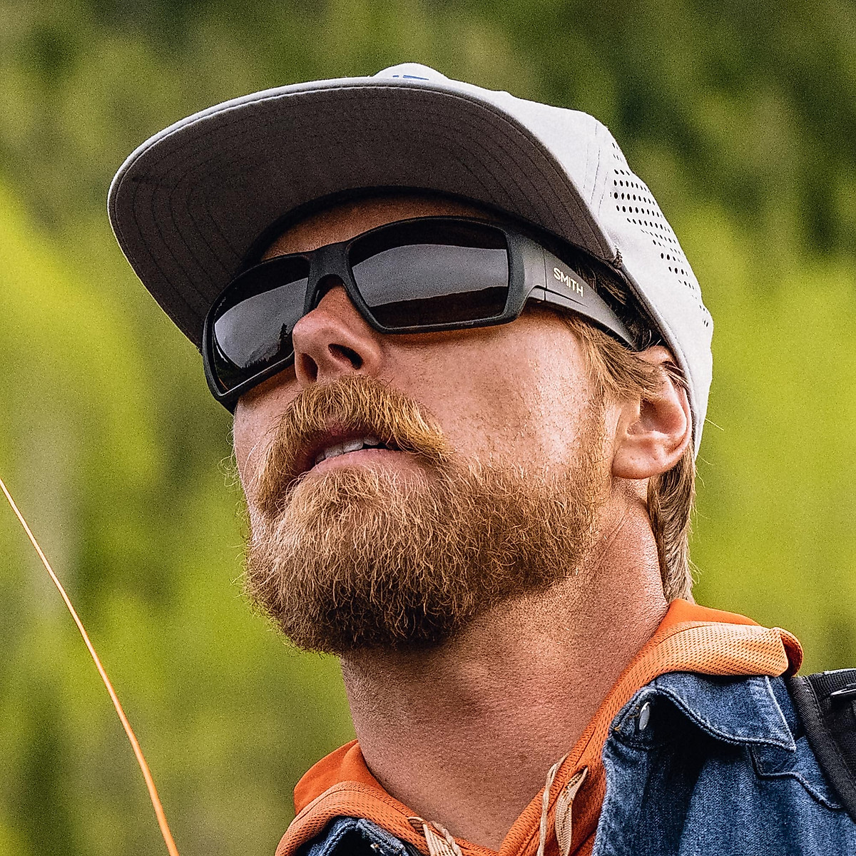 SMITH Guide’s Choice Sunglasses – Performance Sports Active Sunglasses for Biking, Running, Fishing & More – For Men & Women – Matte Black + Blue ChromaPop Polarized Mirror Lenses