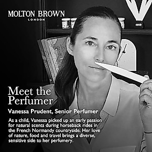 Molton Brown Delicious Rhubarb & Rose Hand Care Gift Set