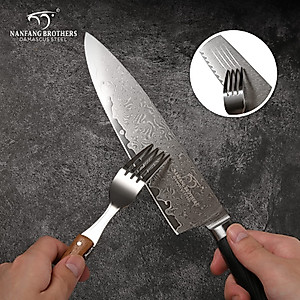 Chefs Knife Set with Gift Box, 4 Pieces Damascus Kitchen Knife Set, VG10 Steel Professional Knife Sets for Chefs, Knife Set with Non-slip Micarta Handle, Knife Sharpener and Chefs Knife