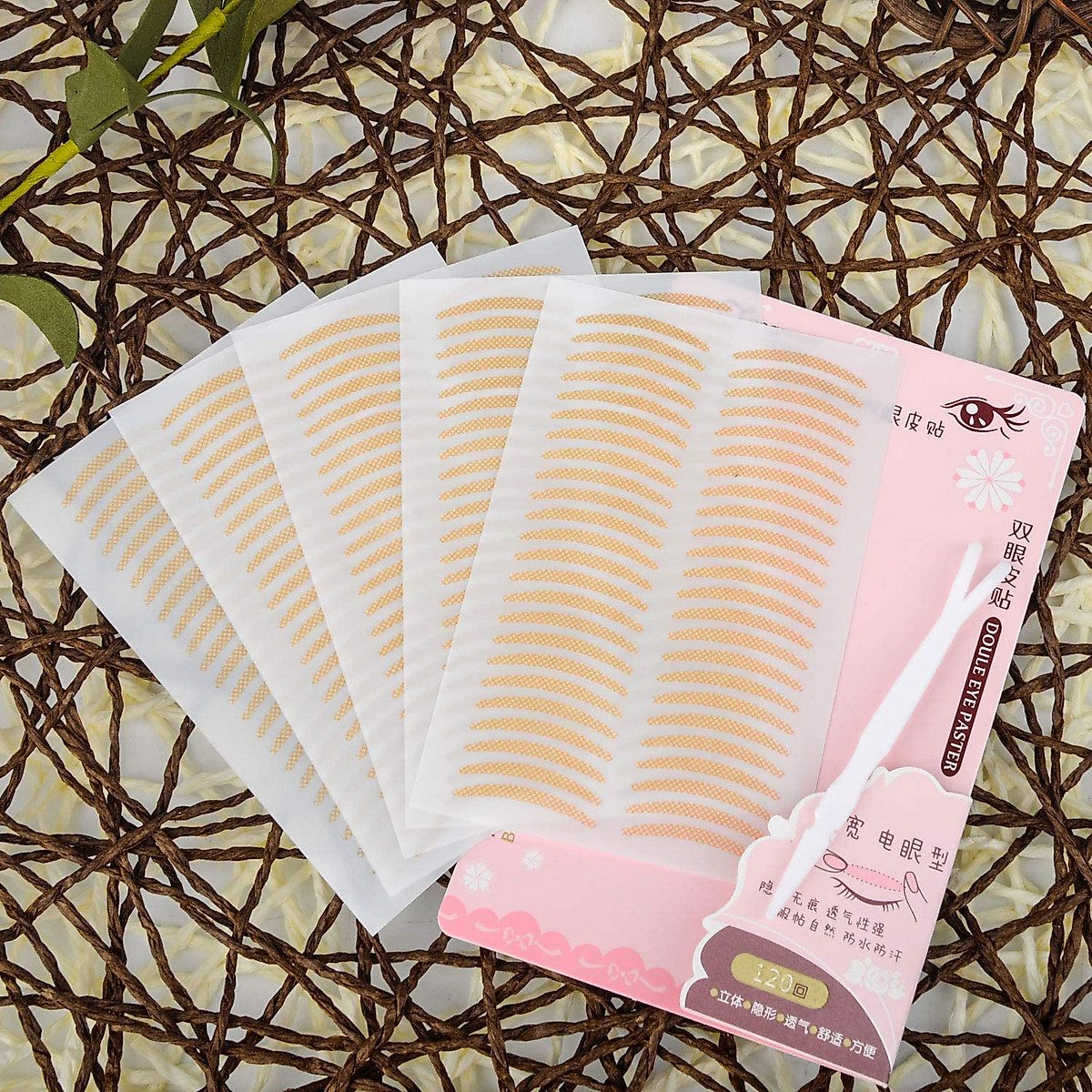 Invisible Lace Self-adhensive Fiber One-Sided Sticky Double Eyelid Tapes Stickers, Medical-use Breathable Fiber Instantly Eyelids Lift, Suitable for Hooded, Droopy, Uneven, Mono-eyelids