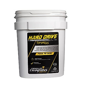 Hard Drive Topdress Pelleted Supplement for Cattle, Sheep, Goats, and Pigs, 35 lb Bucket