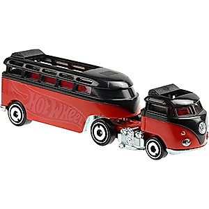 Hot Wheels Trackin' Trucks, 1:64 Scale Toy Racing Rig & 1 Toy Car for On and Off Track Play (Styles May Vary)