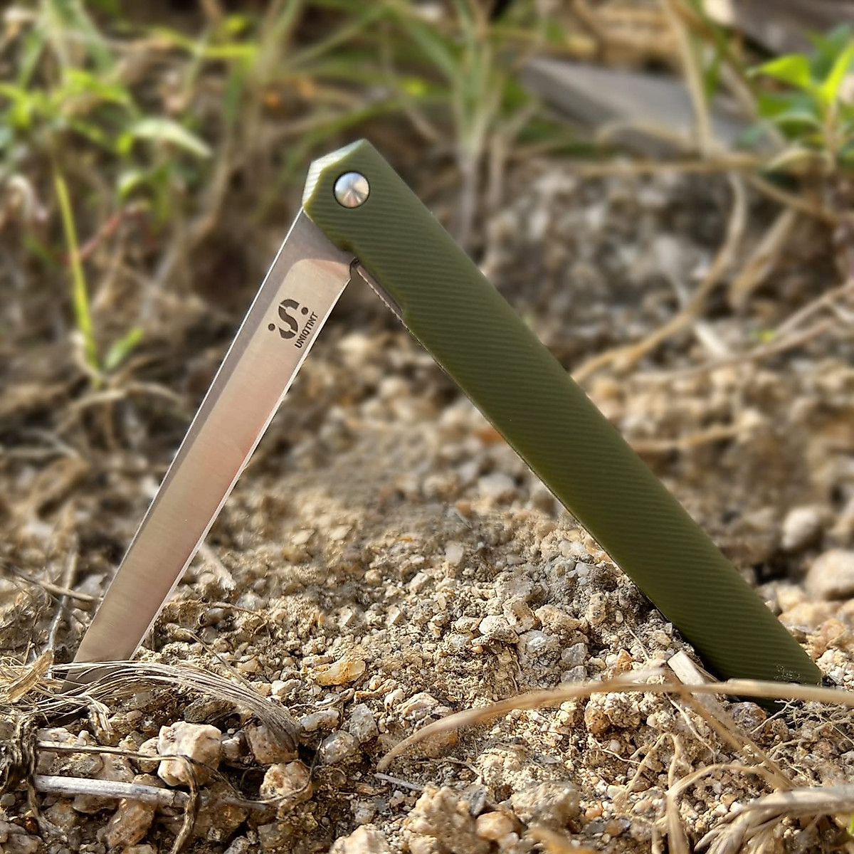 UNIQTINT EDC Pocket Flipper Knife, 1.4oz 5CR13 Steel 3.5” Blade Slim Folding Knife, Army Green PA6 Nylon Fiberglass Handle with Liner Lock Pocket Clip (FK001B)