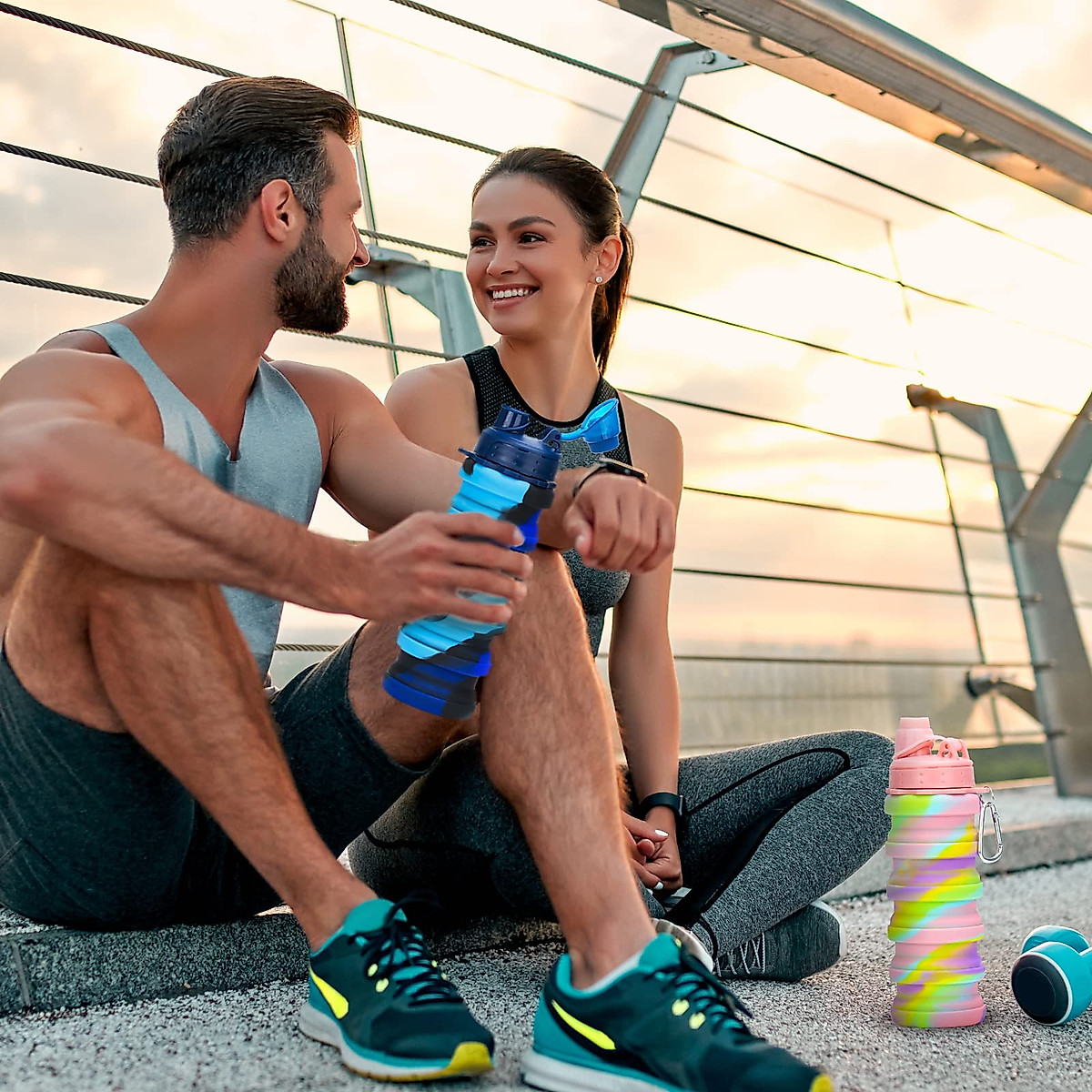 Collapsible Water Bottles, 2 Pack 16oz Silicone Travel Water Bottle Leakproof BPA Free Foldable Sport Water Bottles with Leak proof Twist Cap for Camping,Hiking Outdoor Indoor Sport