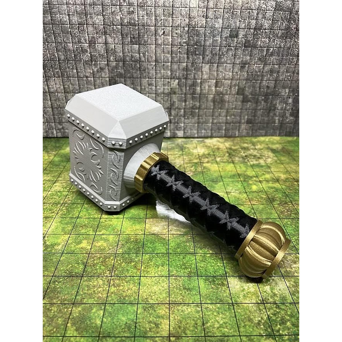 MunnyGrubbers - Hammer Dice Tower - (Random 7PCS D20 Dice Set Included) - Dice Holder - Dice Roller - Tabletop RPG Accessory - Dungeons and Dragons - DND - D&D - (Silver)