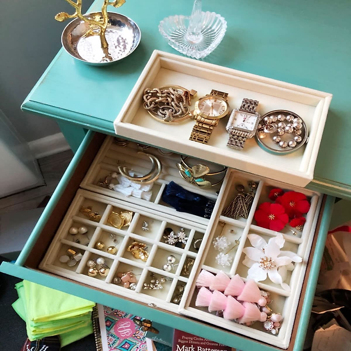 MINGRI Jewelry Organizer Trays,Earring Holder Tray Stackable Velvet Drawer Organizer Tray for Necklace,Ring,Bracelet Brooch Watch,Jewelry Storage Display Case Insert for Women Girls Set of 4 (Beige)