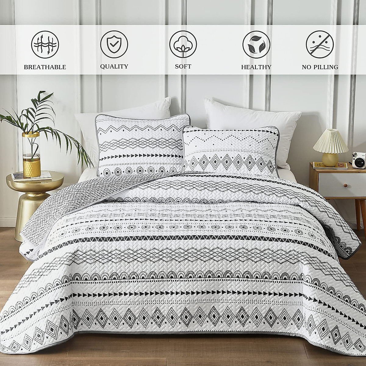 Flysheep 2-Piece Bohemian Geometric Twin Quilt Set for Kids, Aztec White n Black Boho Striped Summer Lightweight Bedspread/Coverlet Set, Brushed Microfiber for All Season - 68" x 86"