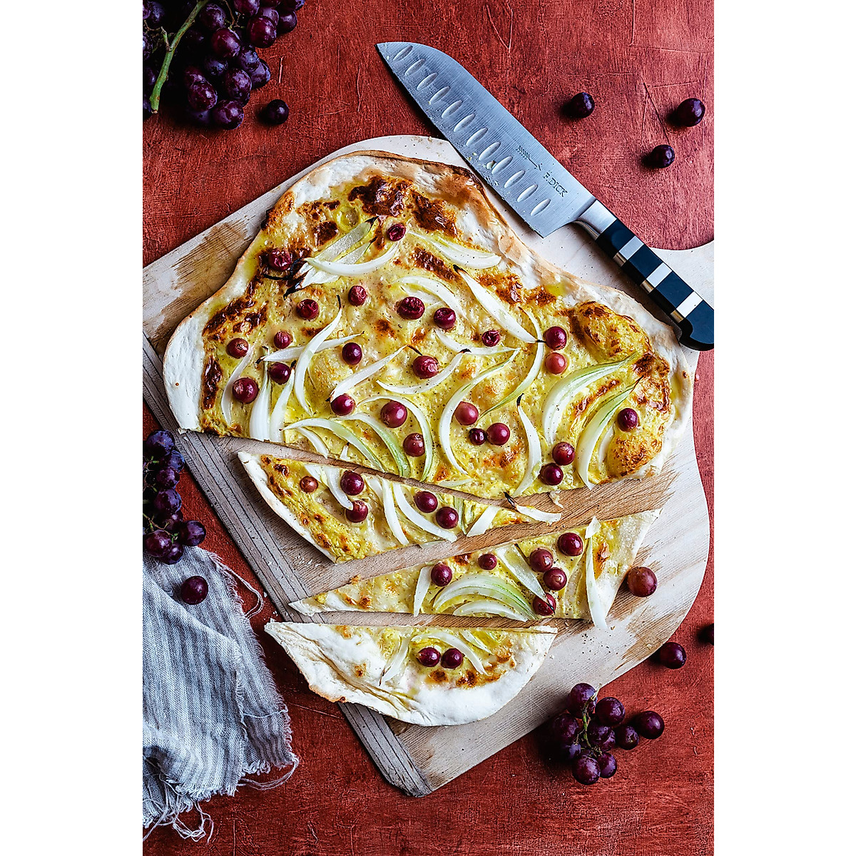 F. DICK – 1905 Santoku - Classic asian kitchen knife with 7.1" blade & 56 HRC - Ideal for meat & vegetables - Ultra sharp - Stainless steel - Ergonomic handle - High carbon