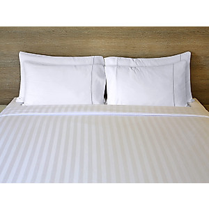 Utopia Bedding King Pillow Cases - 4 Pack - Envelope Closure - Soft Brushed Microfiber Fabric - Shrinkage and Fade Resistant Pillow Cases 20 X 40 (King, White)