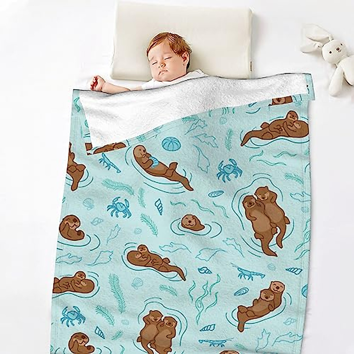 LAKIMCT Otter Swimming Blanket for Couch Bed Throw Blanket, Aesthetic Decorative Blanket for Travel Camping Comfy Blanket, Full Size Blanket, 30x50 inch