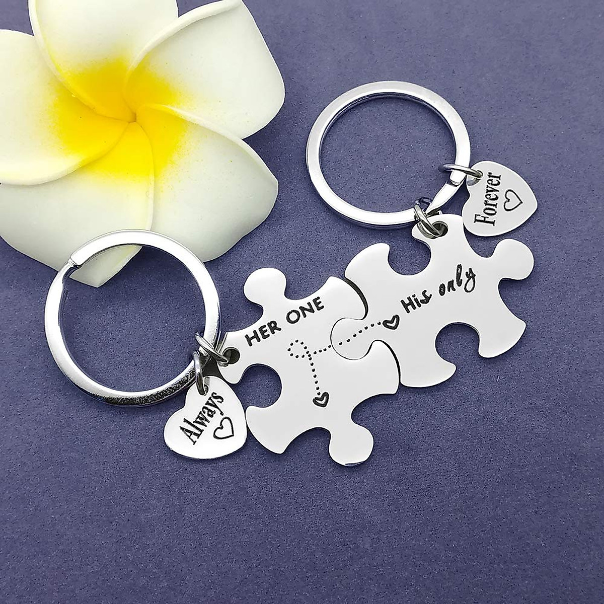 Vadaka Couple Keychain Gifts for Girlfriend Boyfriend Puzzle Couple Keychain for Him Her Matching Couple Keychain set Couples Jewelry Gift for Valentines Day Anniversary Christmas