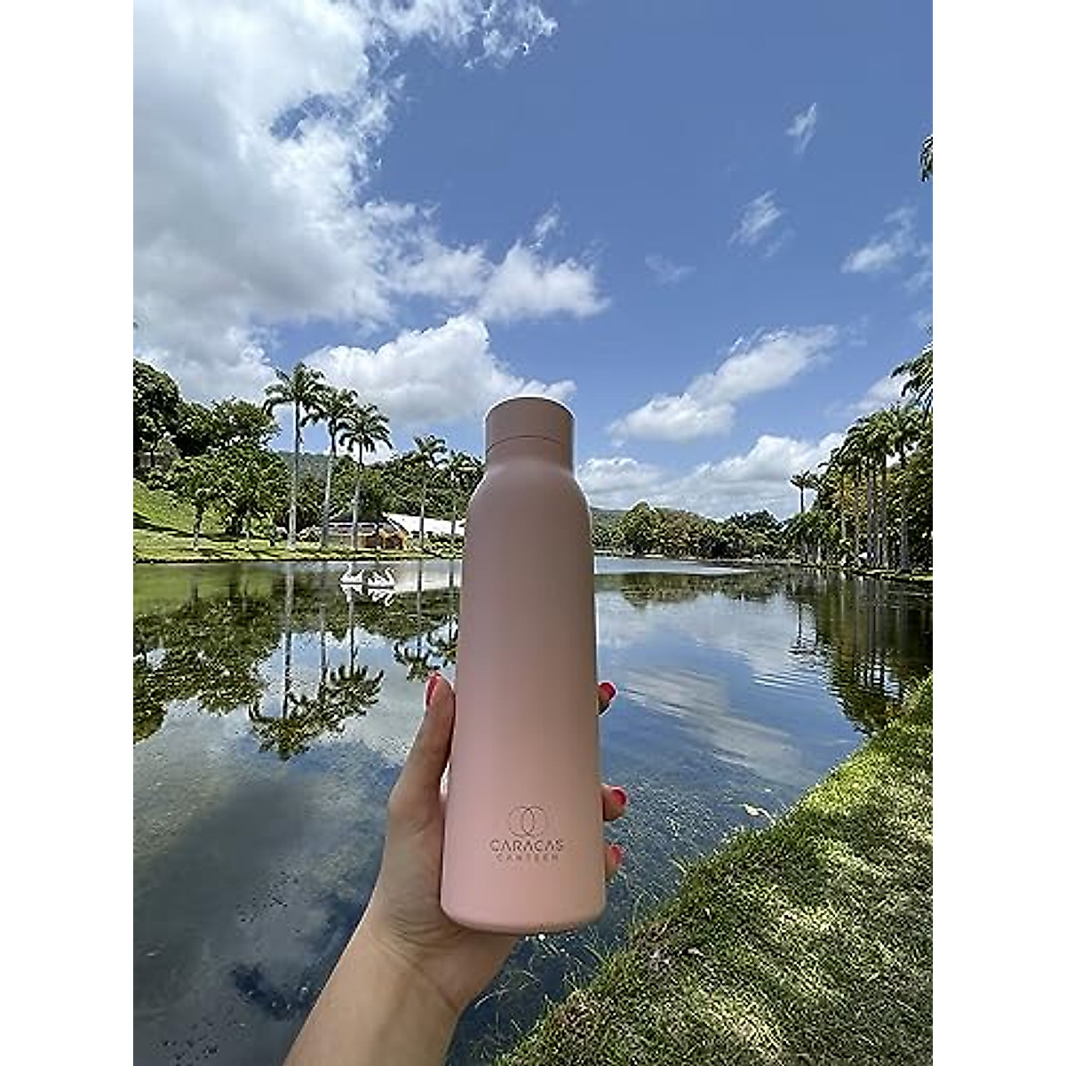 Caracas Canteen Modern SMART Sports Water Bottle, Stainless steel and BPA free flask, Reminds you to stay hydrated, Temperature display, Leak proof.…