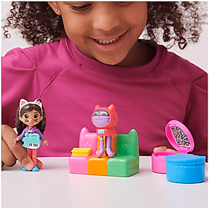 Gabby's Dollhouse, Surprise Pack, (Amazon Exclusive) Toy Figures and Dollhouse Furniture, Kids Toys for Girls and Boys Ages 3 and up