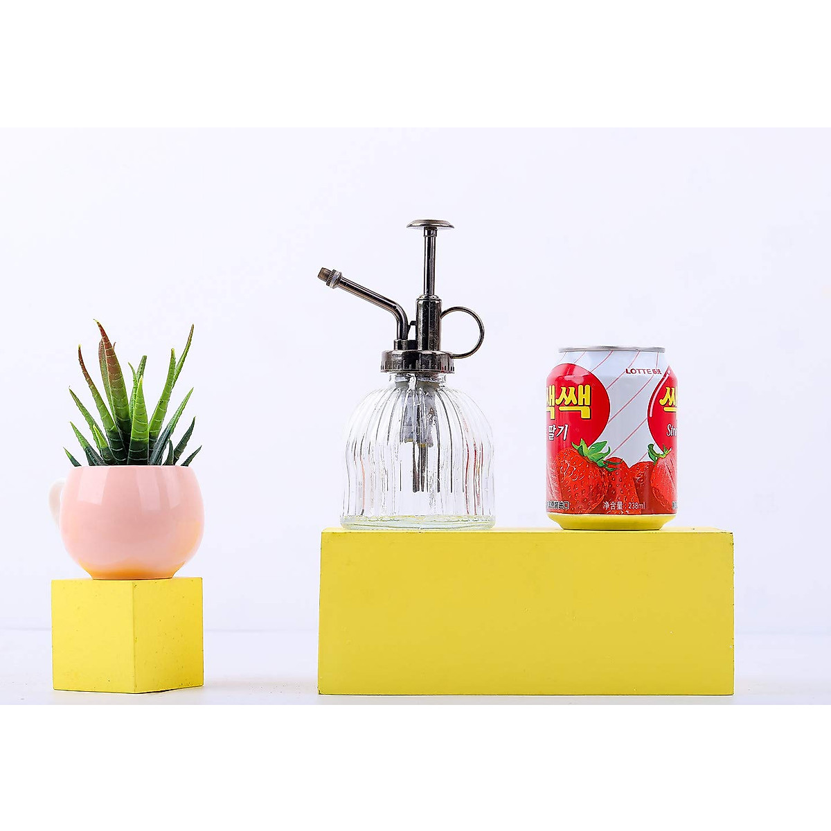 Hovico Glass Plant Mister Spray Bottle, 6.5 Inches Tall Vintage Style Spritzer, Bronze Plastic Top Pump, Watering Glass Spary Bottle Plant Mister Glass Watering Garden Tool(Clear)